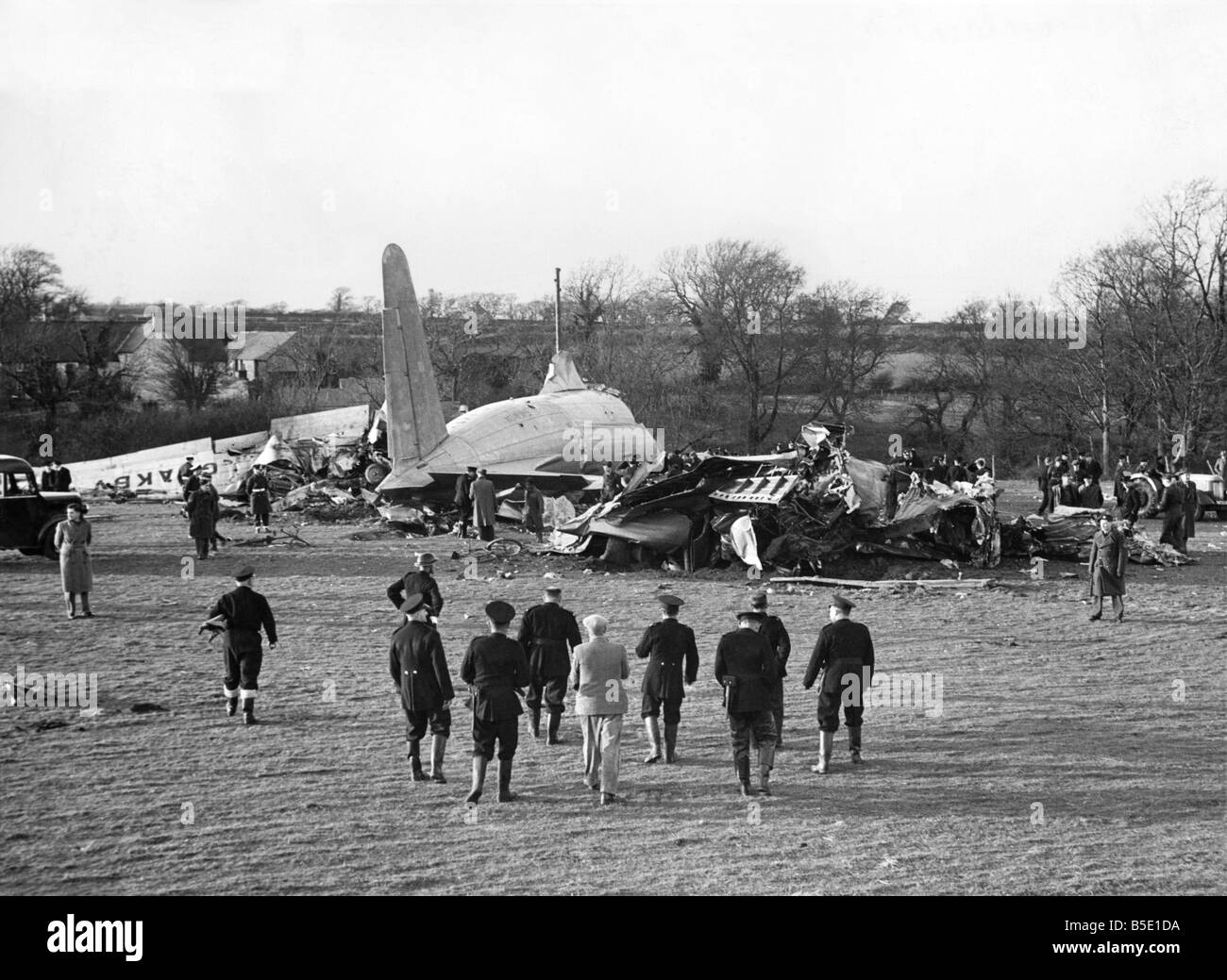 80 werew killed when Football fans═ plane crashed. Eighty people were ...
