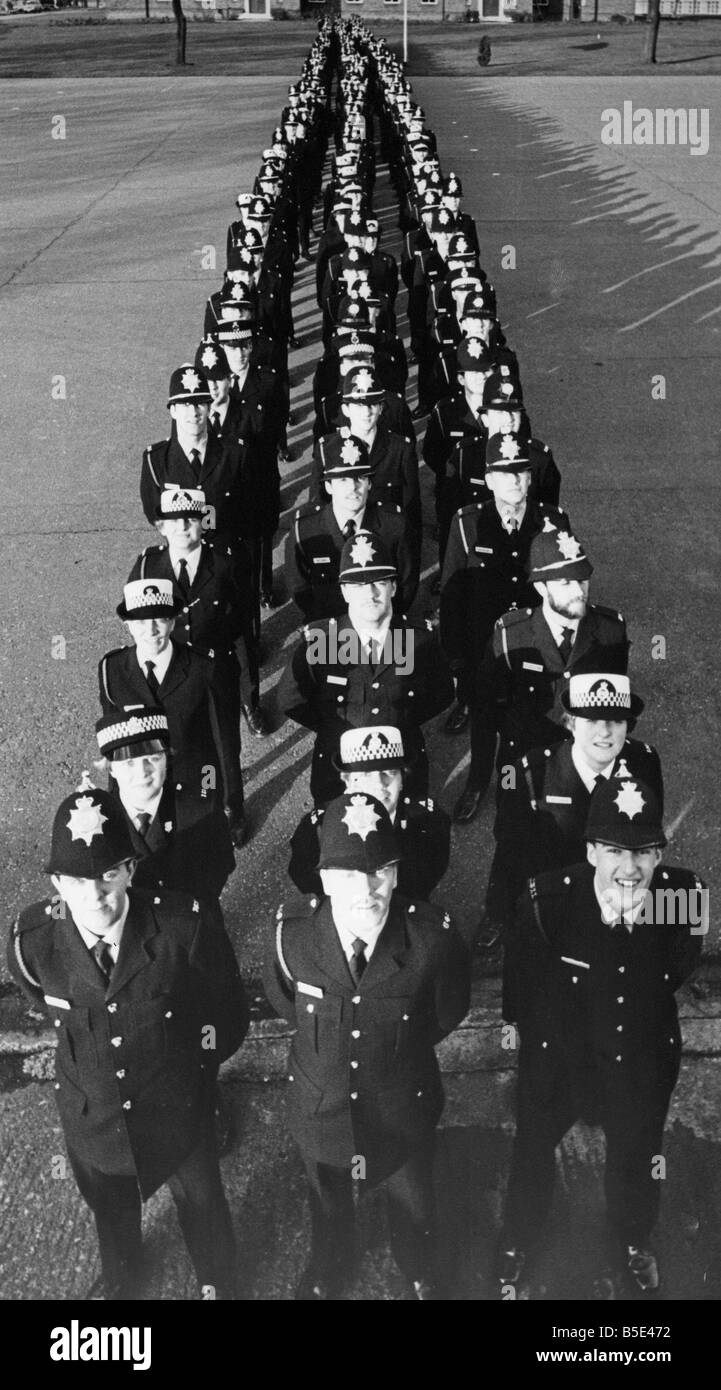 1970s police officers Black and White Stock Photos & Images - Alamy