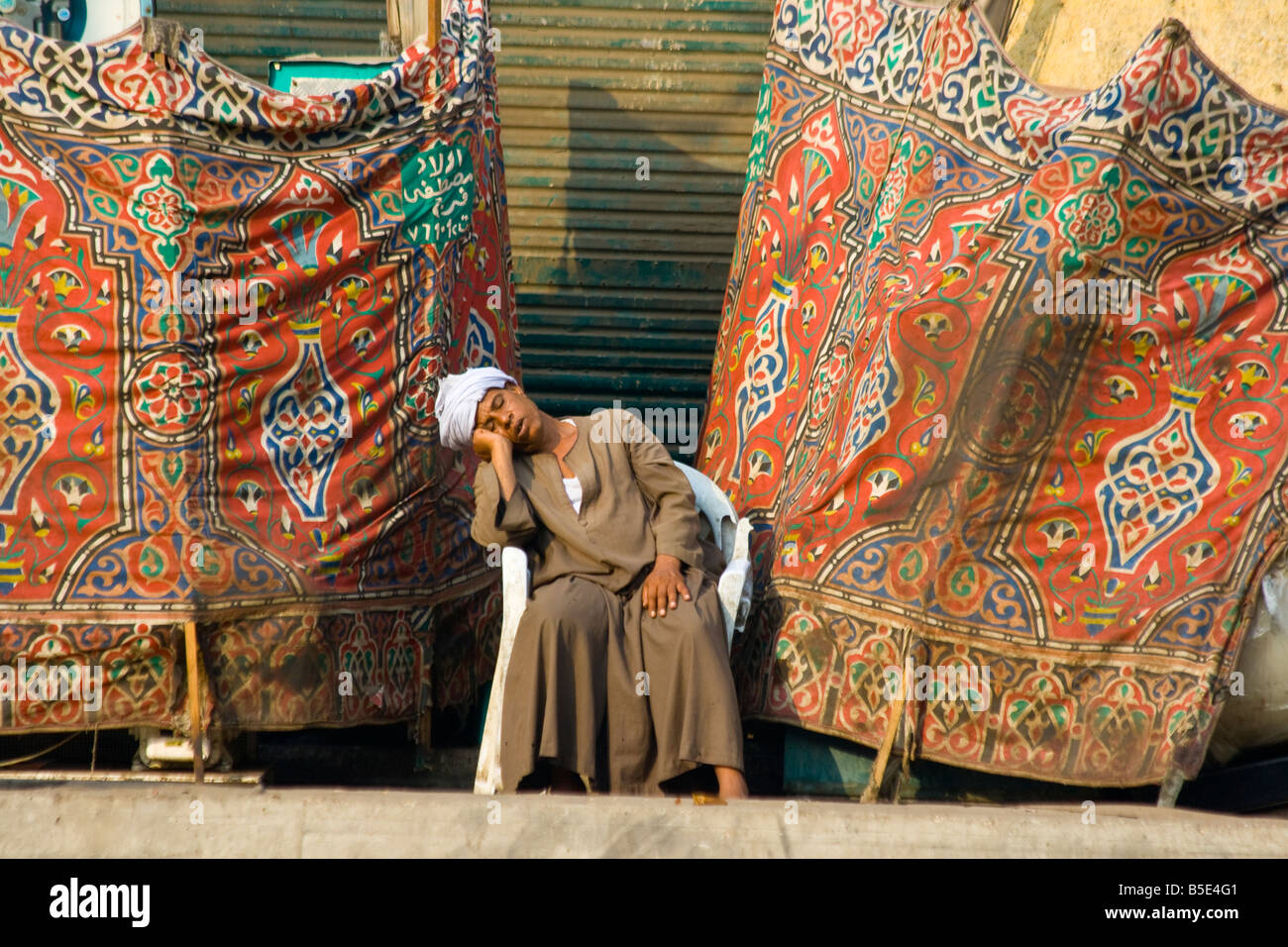 Egyptian sleeping man person hi-res stock photography and images - Alamy