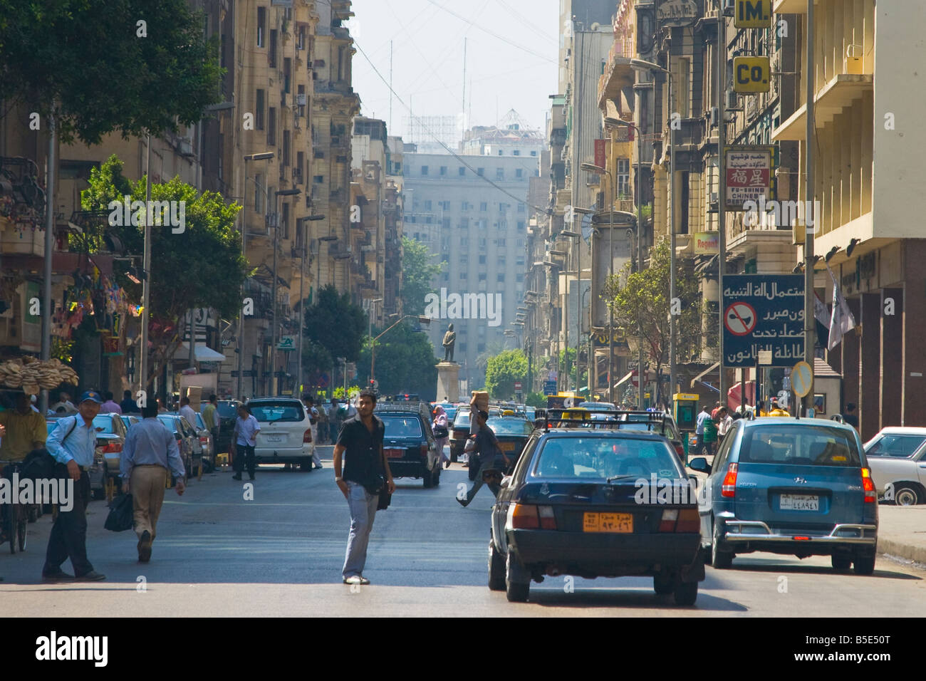 Urban Street Scene in Cairo Eygpt Stock Photo - Alamy