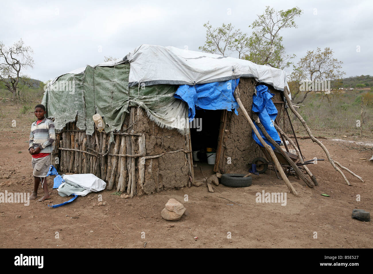 Mud stick hi-res stock photography and images - Alamy