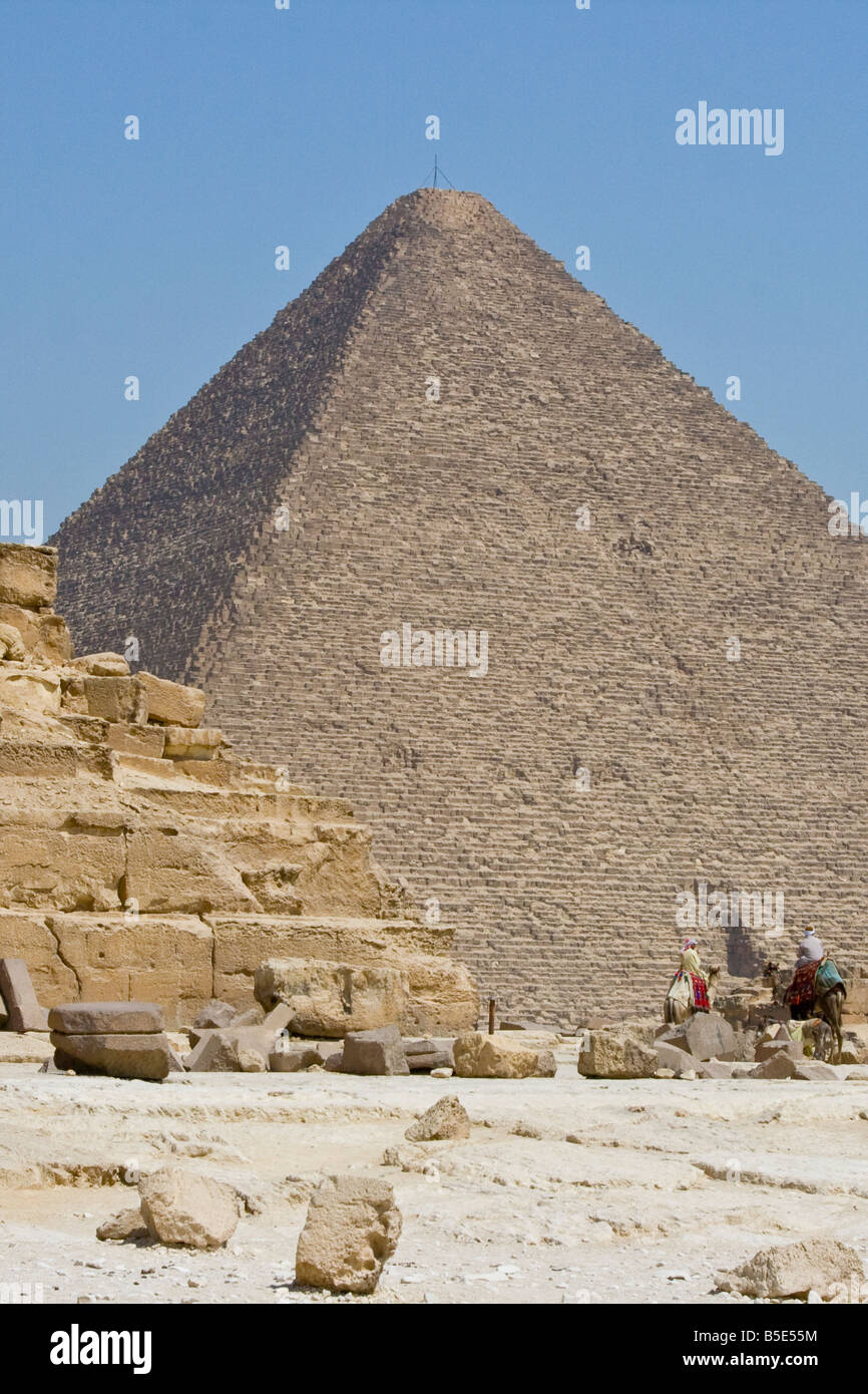 Great Pyramid of Cheops in Giza Stock Photo - Alamy