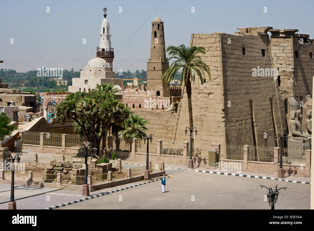 Mosque of abu al haggag hi-res stock photography and images - Alamy