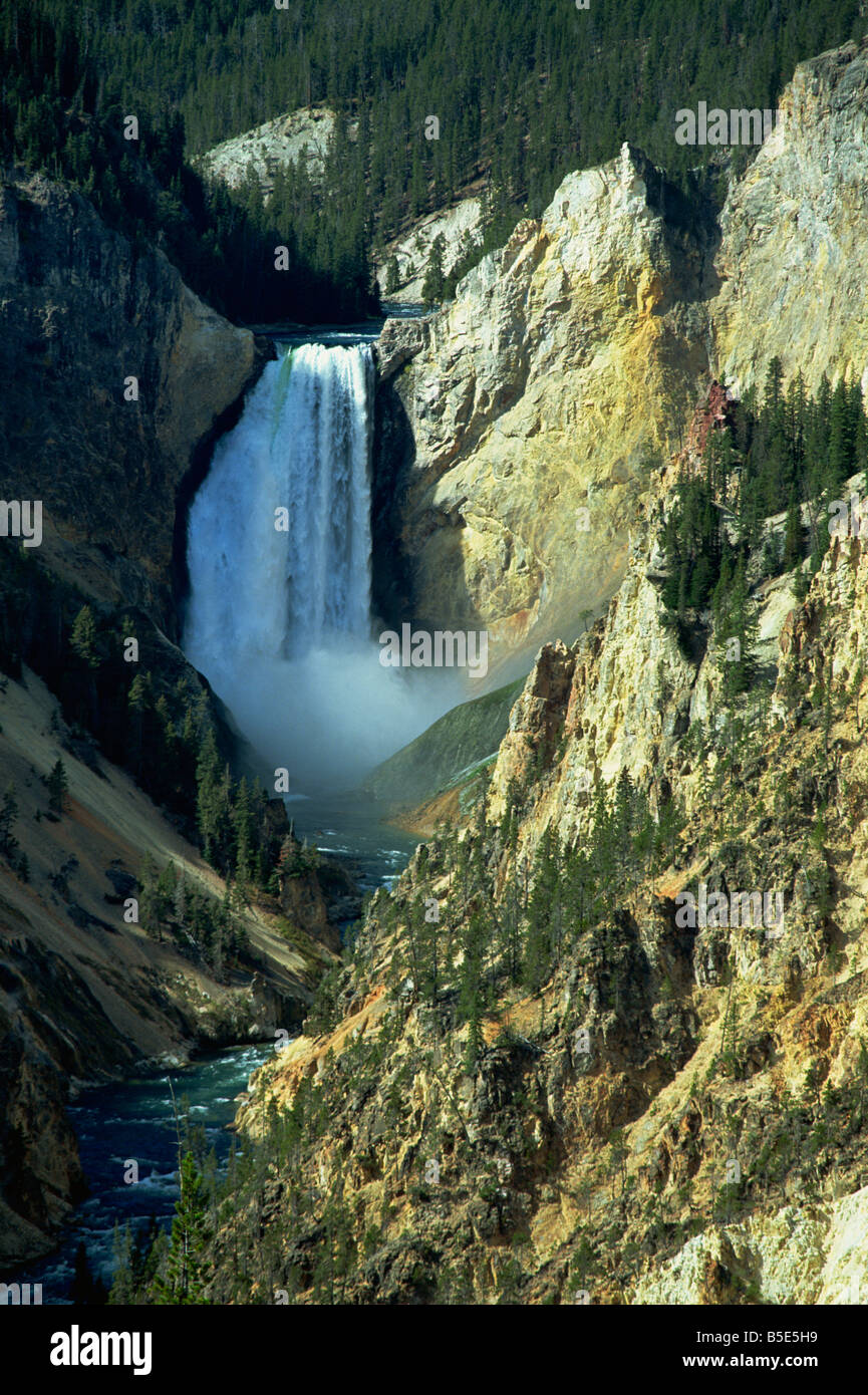 Yellowstone overhead hi-res stock photography and images - Alamy