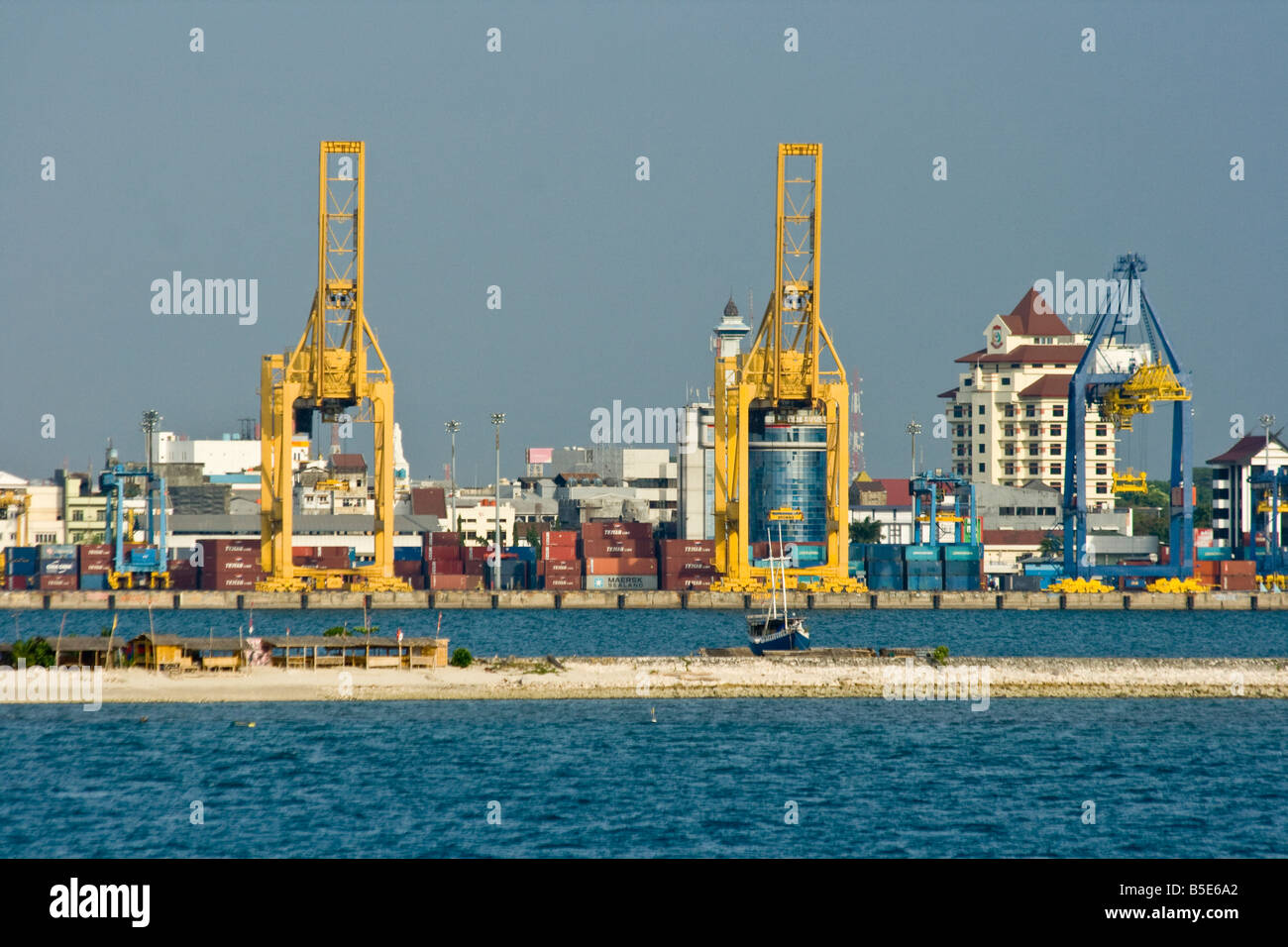 Shipping Port in Makassar on Sulawesi in Indonesia Stock Photo - Alamy
