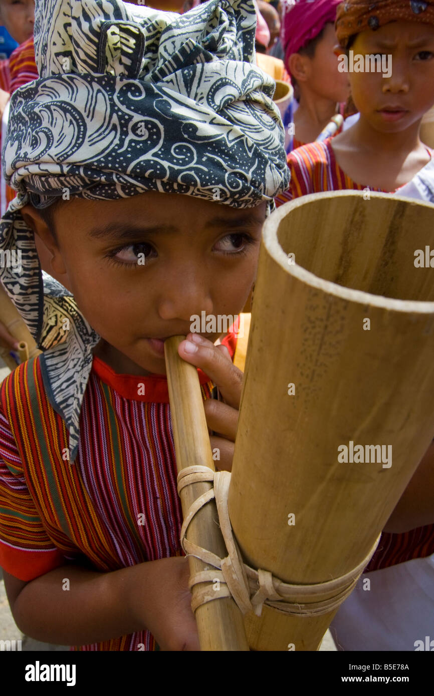 Traditional musical instruments hi-res stock photography and images - Alamy