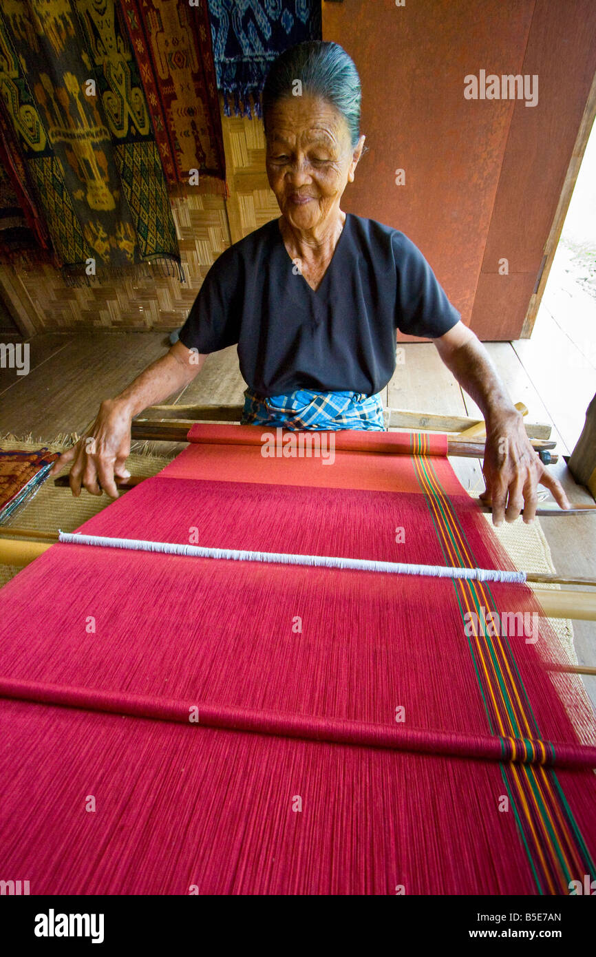 Ikat Weaving in Sadan Village in Tana Toraja on Sulawesi in Indonesia ...