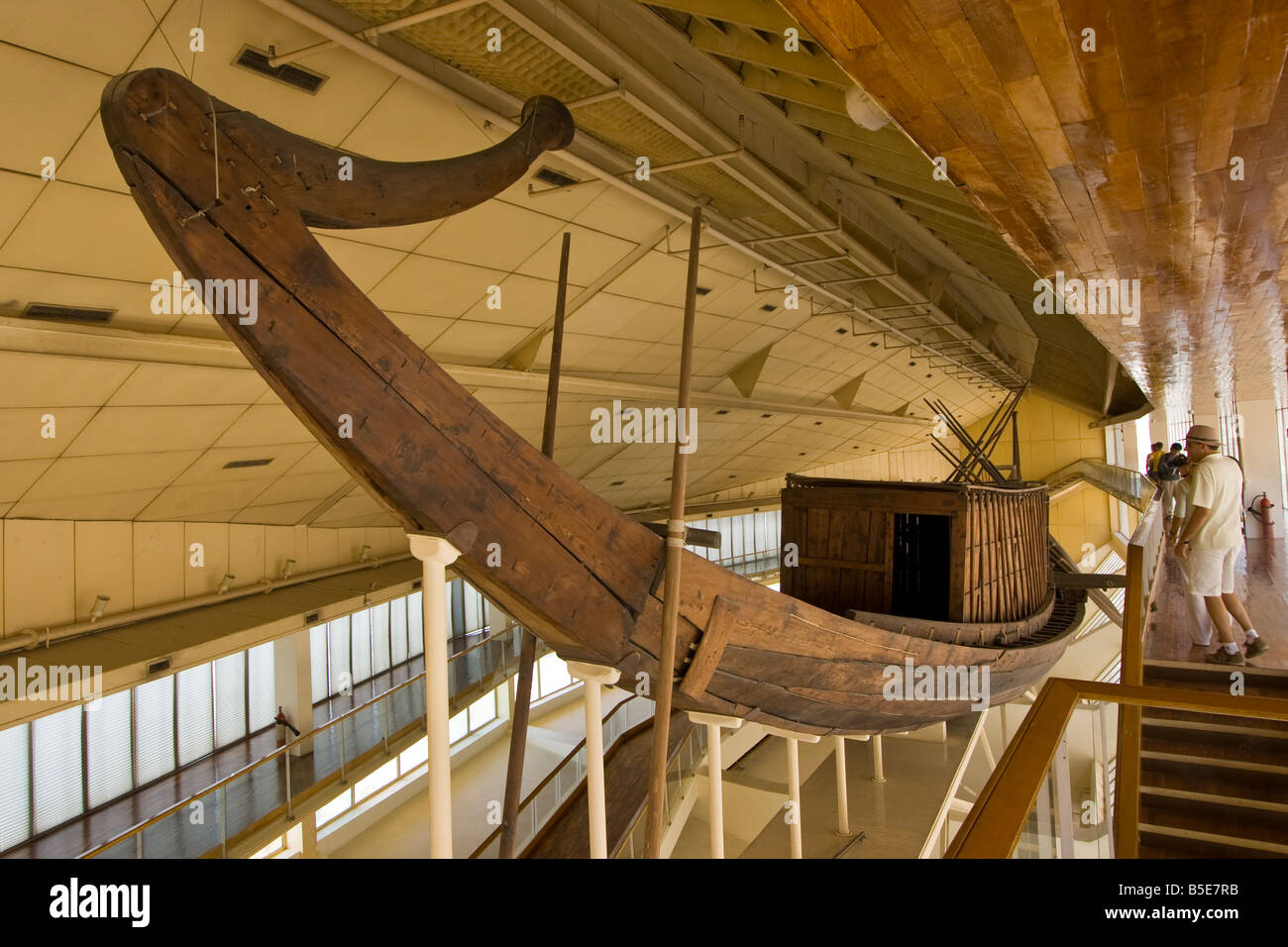 Solar Barque of Khufu in Giza in Cairo Egypt Stock Photo - Alamy