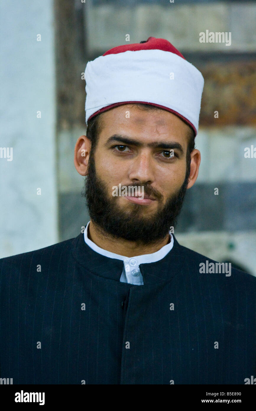 Islamic scholar hi-res stock photography and images - Alamy
