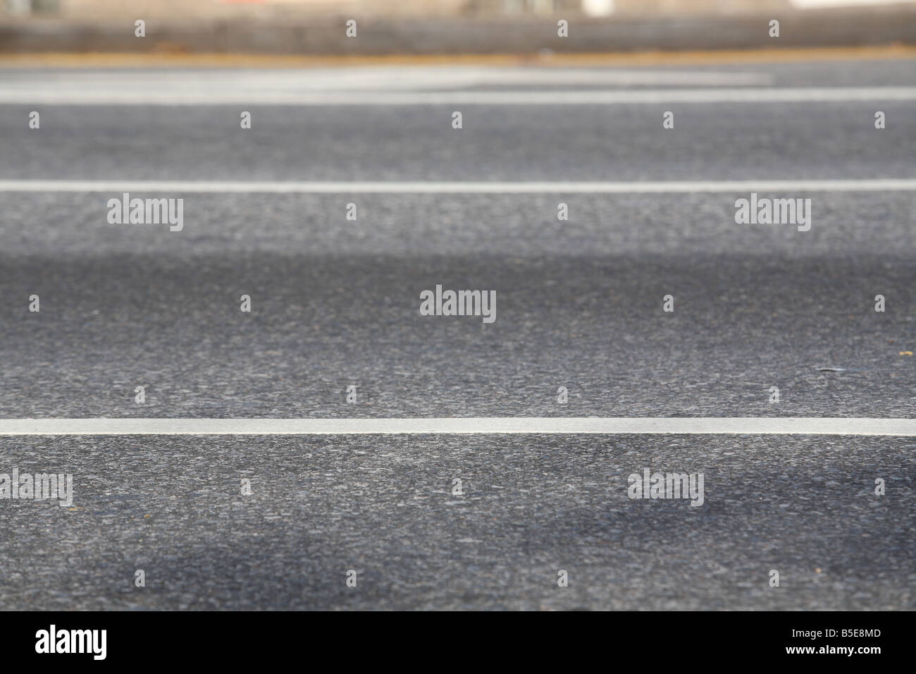 Road Pavement, white line, and median (pattern Stock Photo - Alamy
