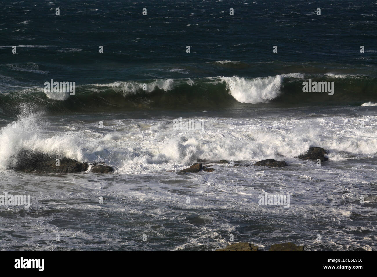 White caps and waves hi-res stock photography and images - Alamy