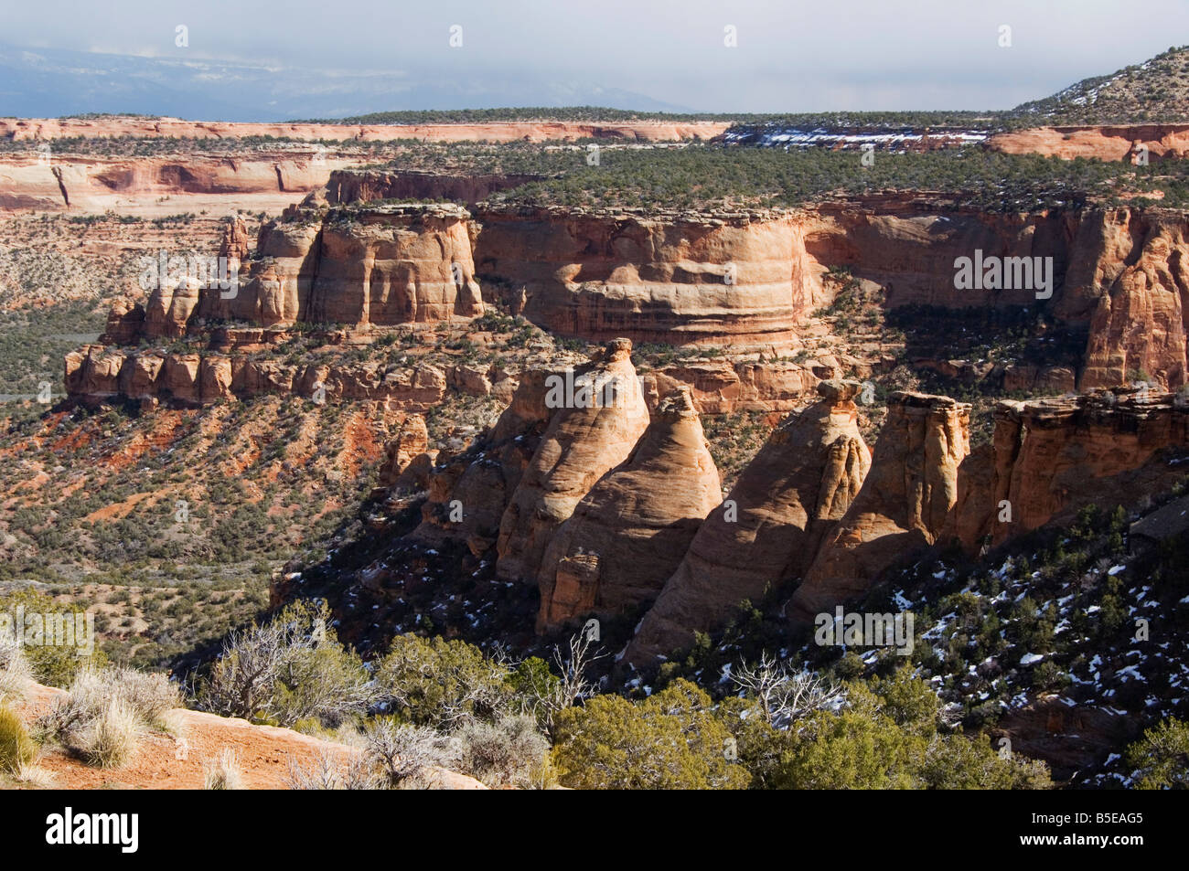 Monument valley colorado plateau hi-res stock photography and images ...