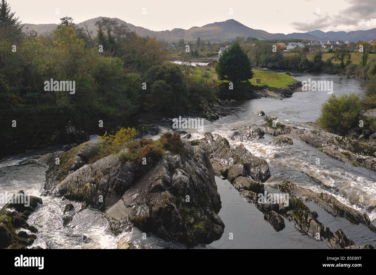 Sneem ring of kerry hi-res stock photography and images - Alamy