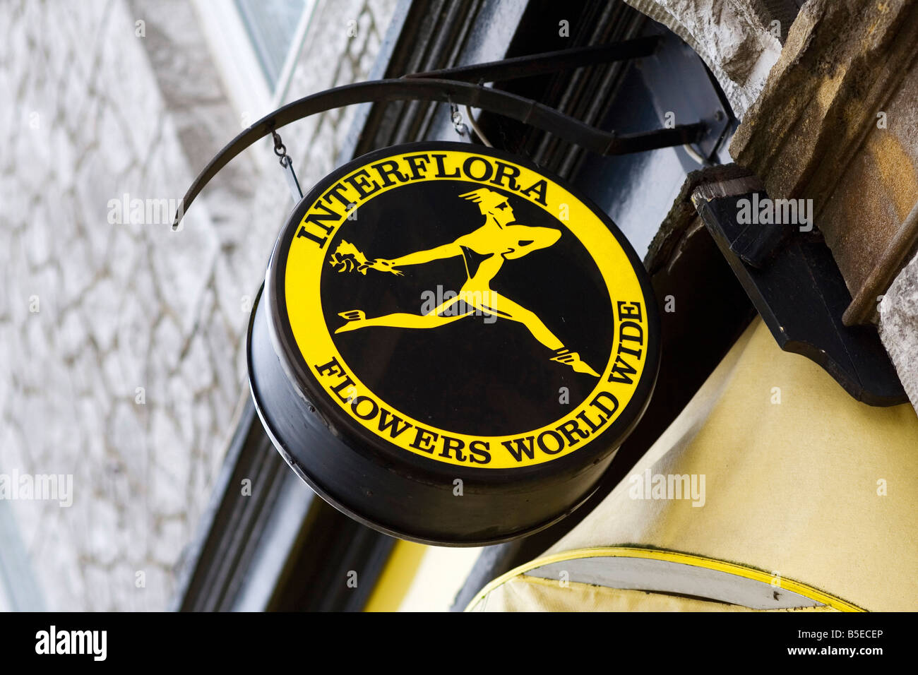 Interflora delivery hi-res stock photography and images - Alamy