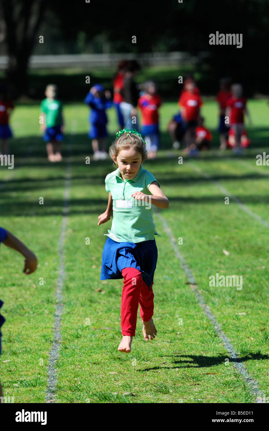 Primary school sports day girls hi-res stock photography and images - Alamy