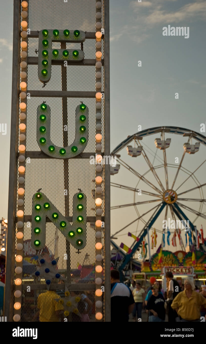 Amusement fun rides hi-res stock photography and images - Alamy