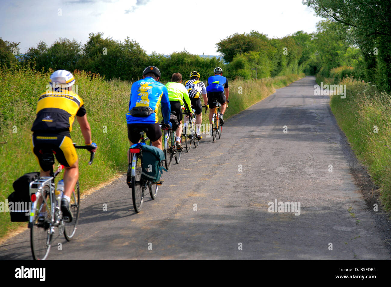 Long distance cycle routes hi-res stock photography and images - Alamy