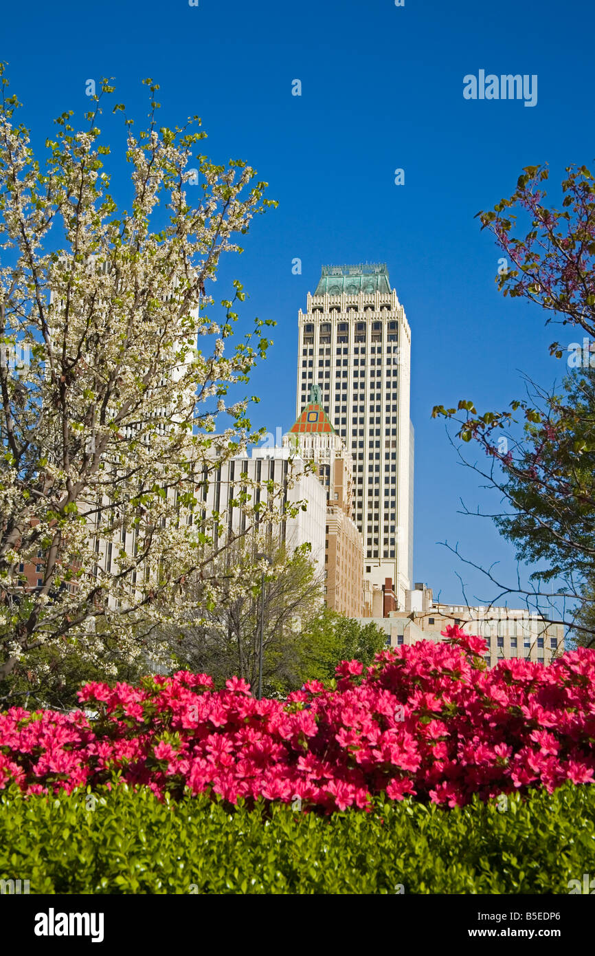 Downtown tulsa oklahoma usa north hi-res stock photography and images ...