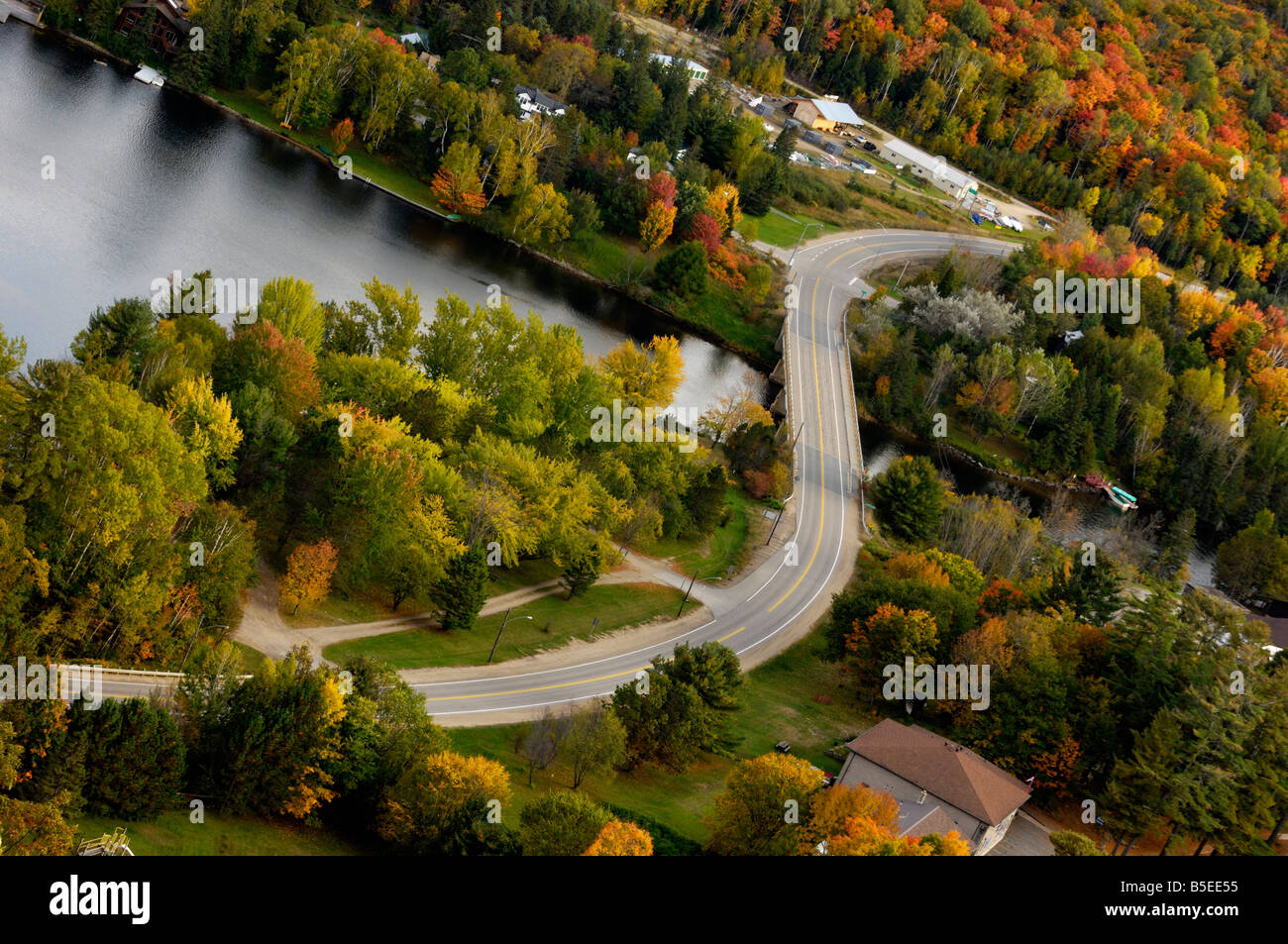 Rural ontario winding roads hi-res stock photography and images - Alamy