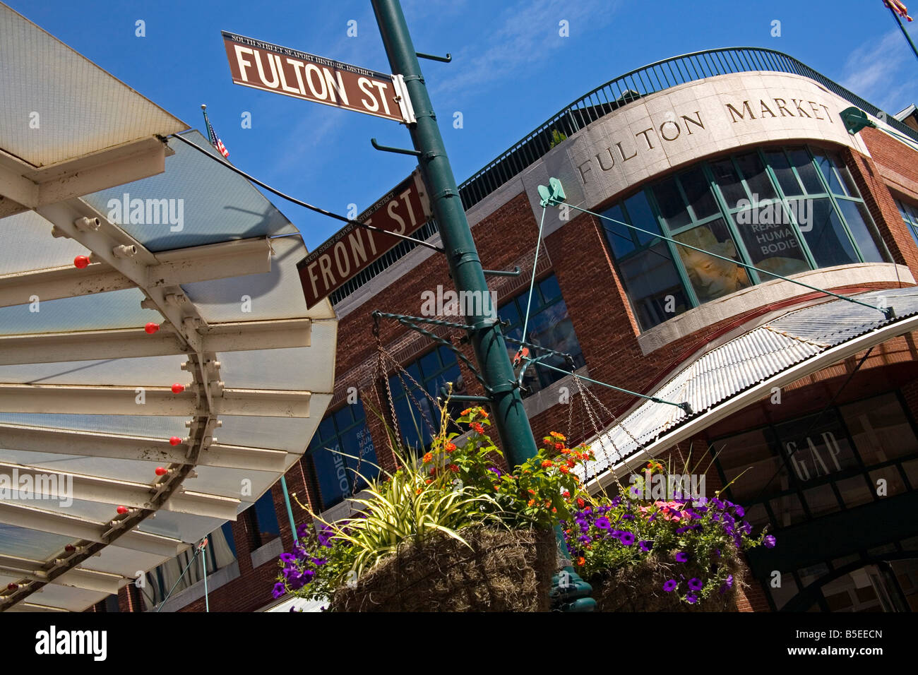 Fulton street market hi-res stock photography and images - Alamy