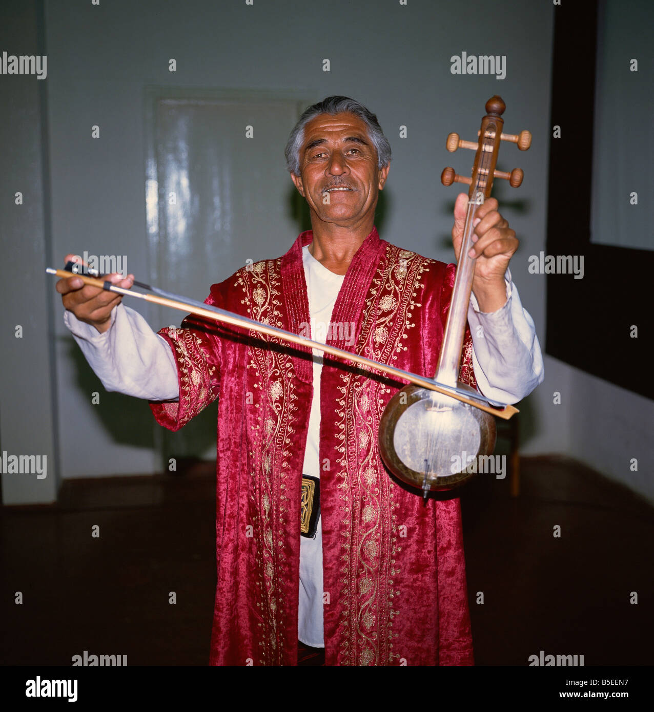 Uzbek musician with gdjak instrument, Bukhara, Uzbekistan, Central Asia ...