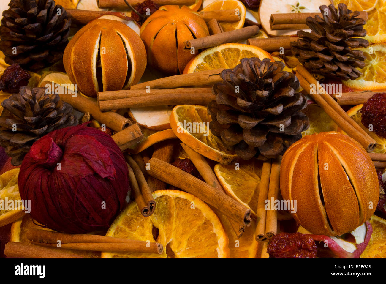 Pot purri hi-res stock photography and images - Alamy