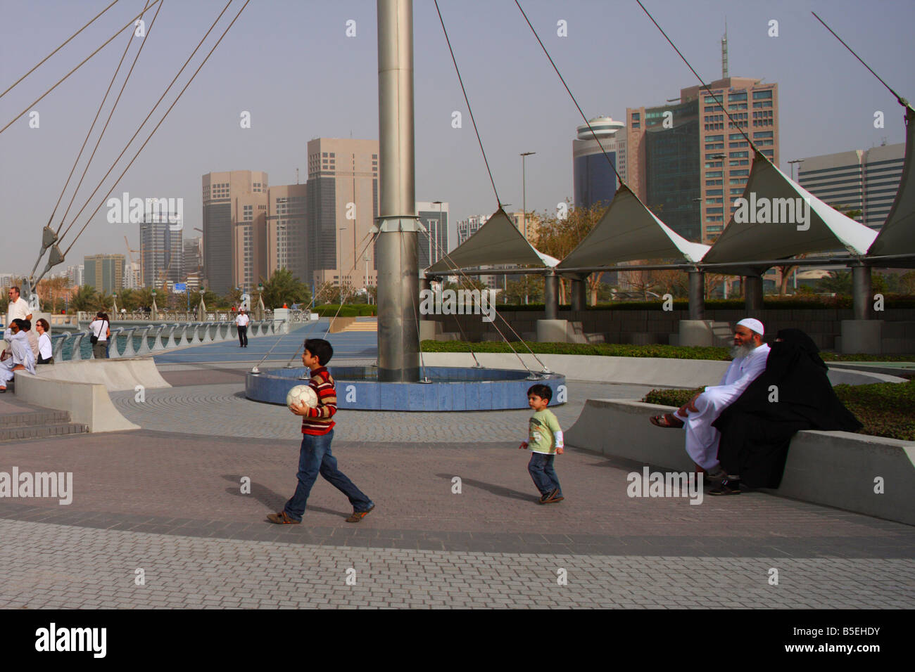 A CORNICHE IN DUBAI Stock Photo - Alamy