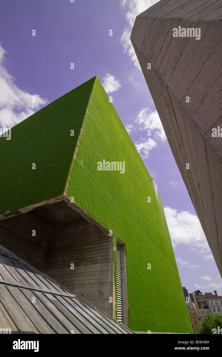 Theatre fly tower hi-res stock photography and images - Alamy