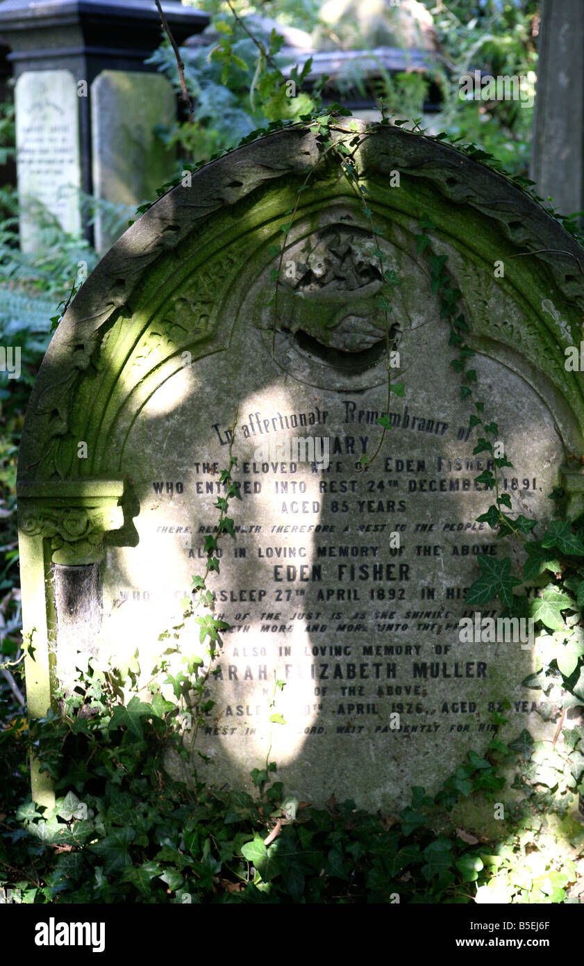 Abney Park Cemetery, Stoke Newington, North London, England, UK Stock ...