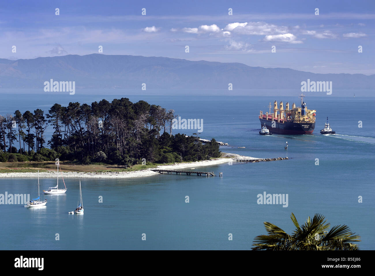 A ship navigates The Cut as it leaves Port Nelson New Zealand Stock ...