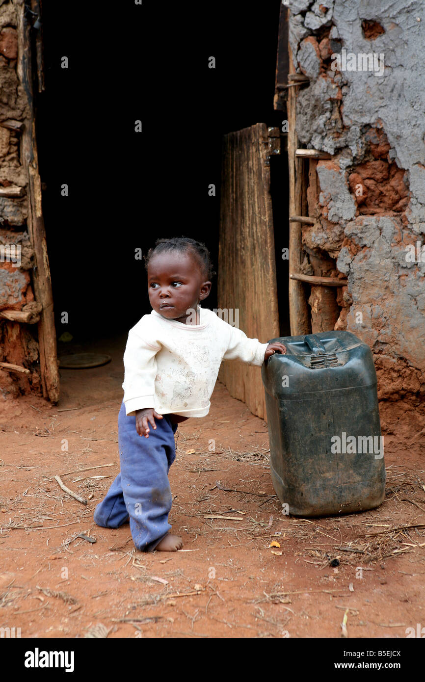 Poverty girl africa hi-res stock photography and images - Alamy