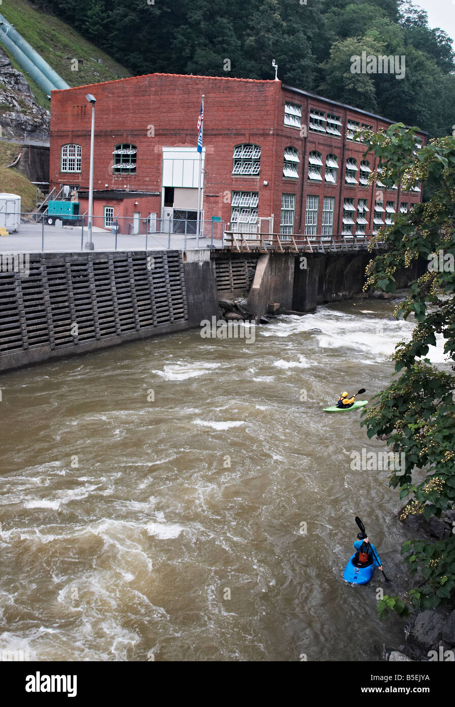 Kaykers in front of the Powerhouse on the Ocoee River in East Tennessee ...