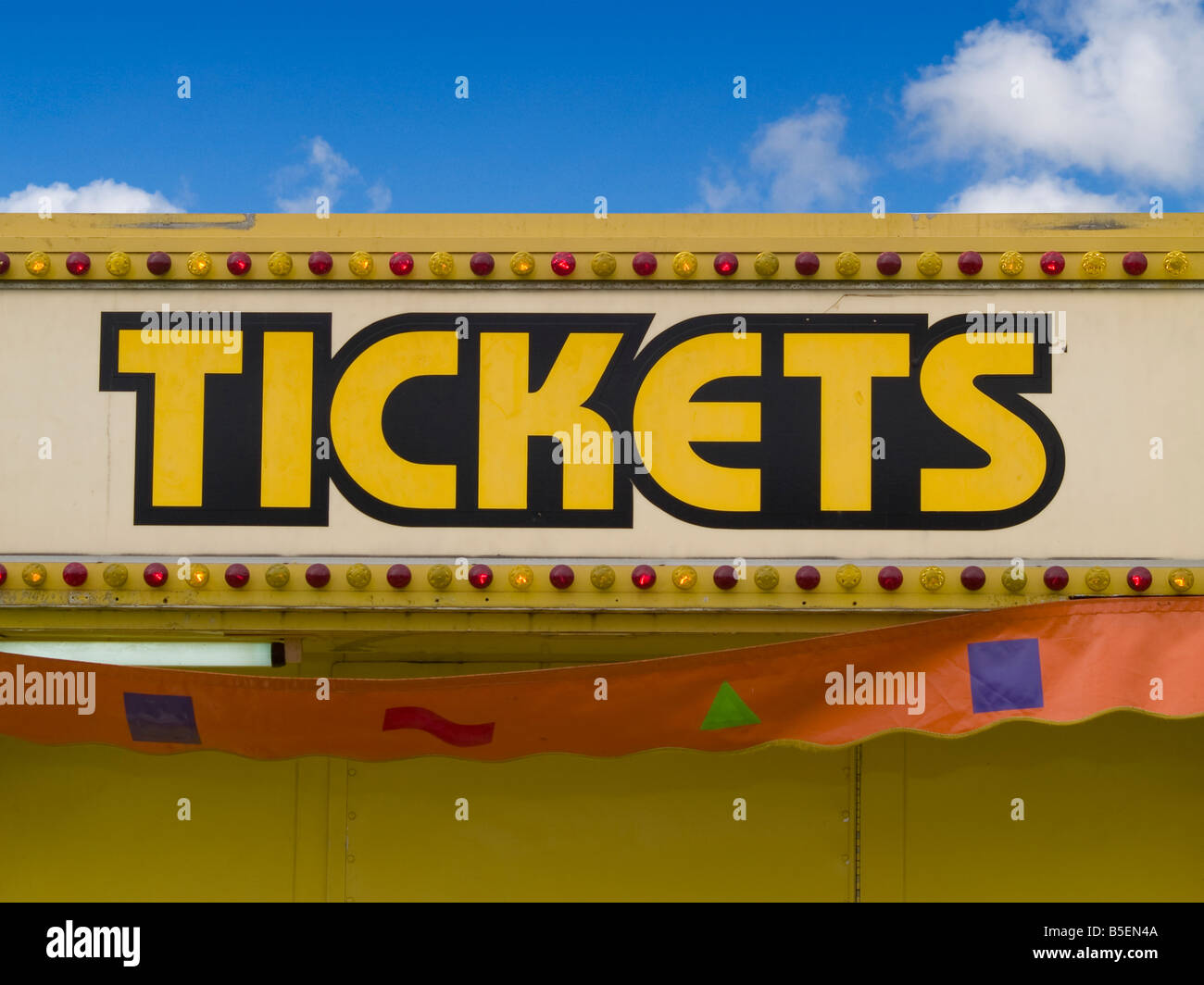 Carnival Vendor Midway High Resolution Stock Photography and Images - Alamy