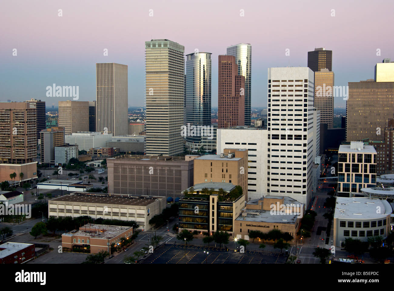 Houston tower hi-res stock photography and images - Alamy