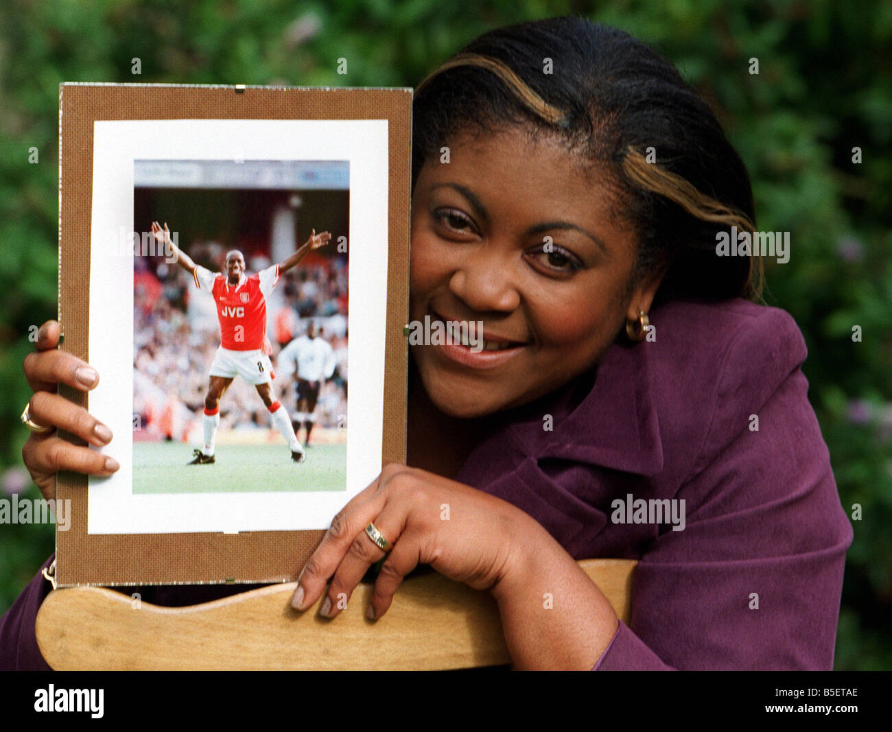 Debbie Wright's Instagram, Twitter & Facebook on IDCrawl