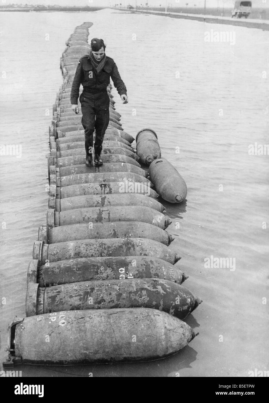 Flooded airfield hi-res stock photography and images - Alamy