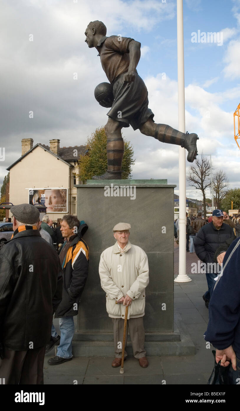 Old man stood by the Billy Wright statue, Molineux Stadium home of ...