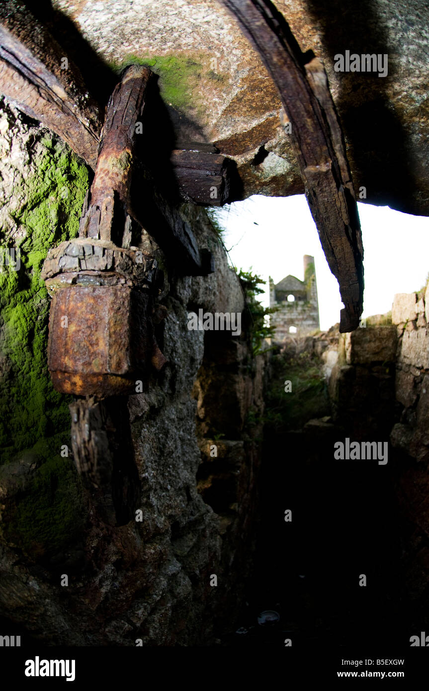 old cornish tin mine, engine house Stock Photo - Alamy