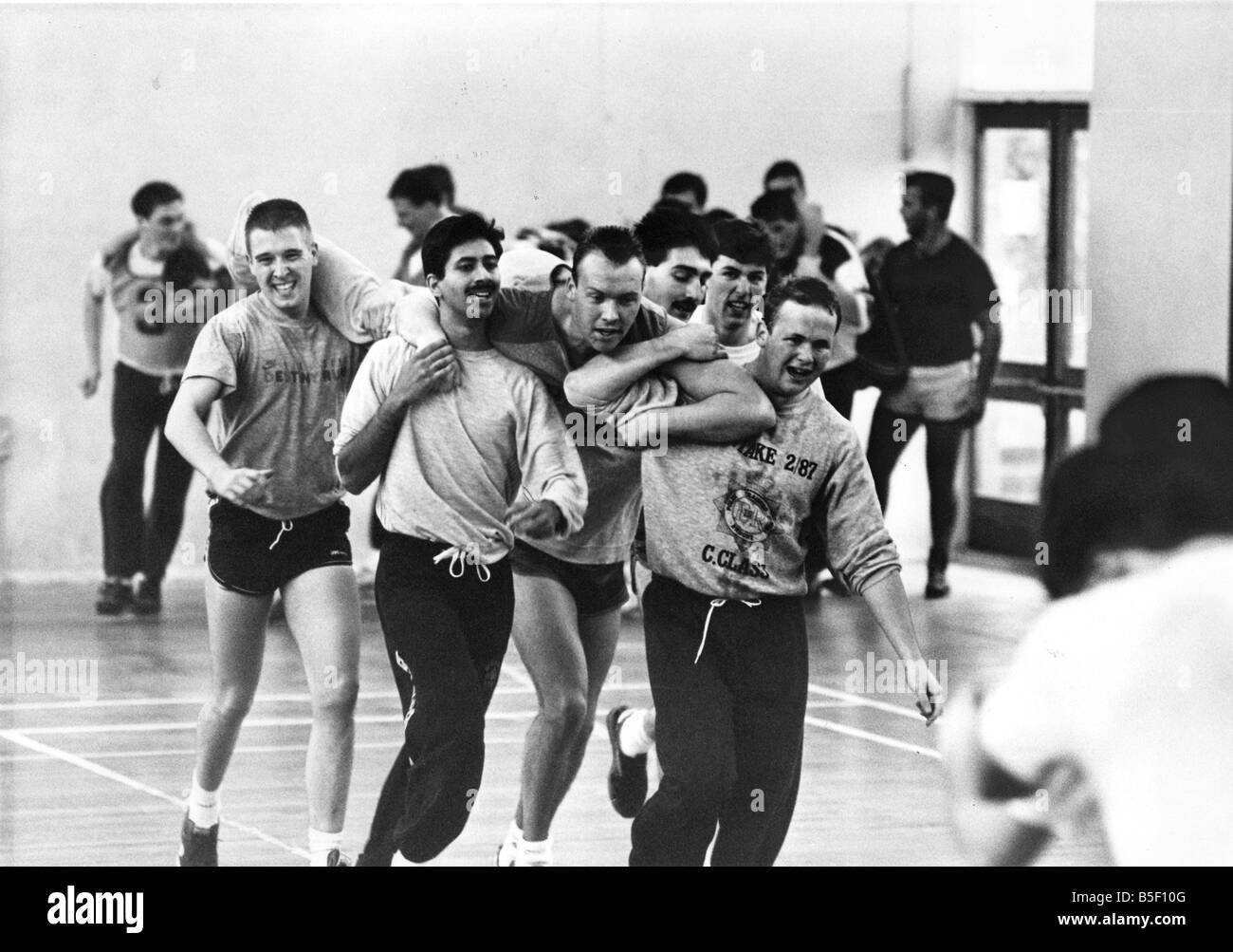 Trainee police officers are put through their paces Stock Photo - Alamy