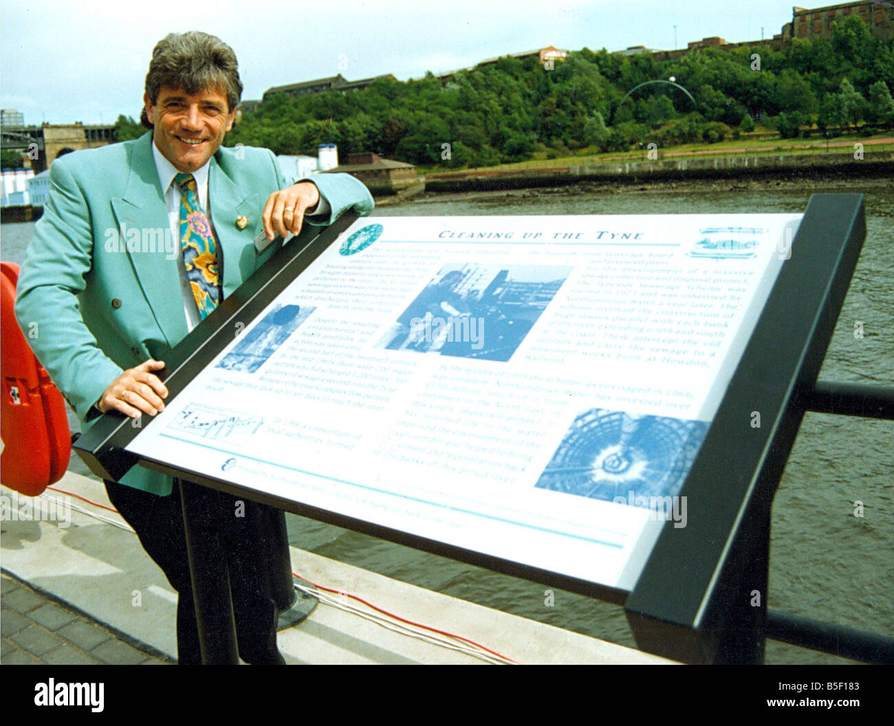Kevin Keegan by the river Tyne Stock Photo - Alamy