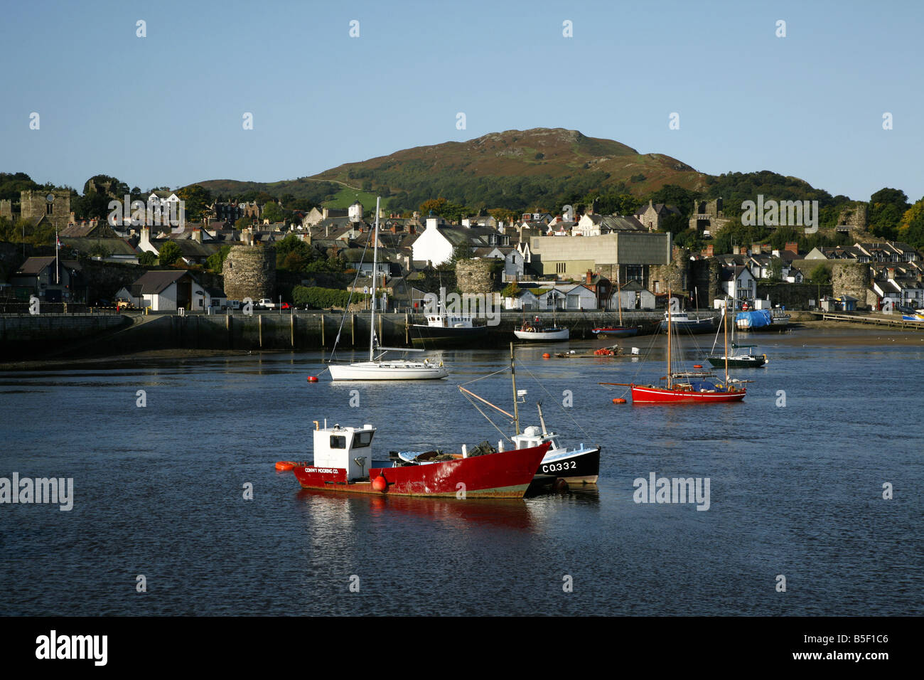 The picturesque Conwy (Conway) estuary is overlooked by the ancient ...