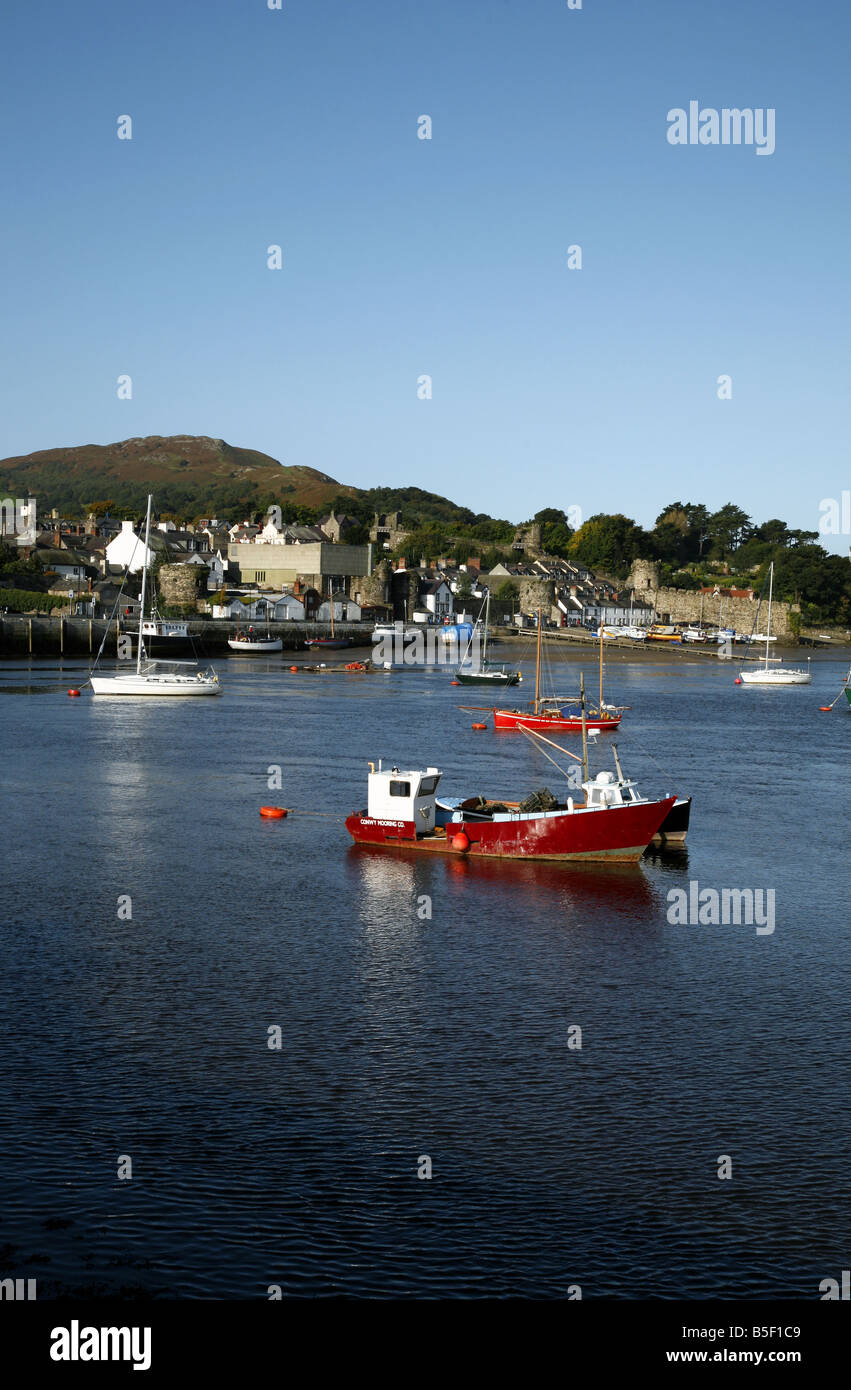 The picturesque Conwy (Conway) estuary is overlooked by the ancient ...