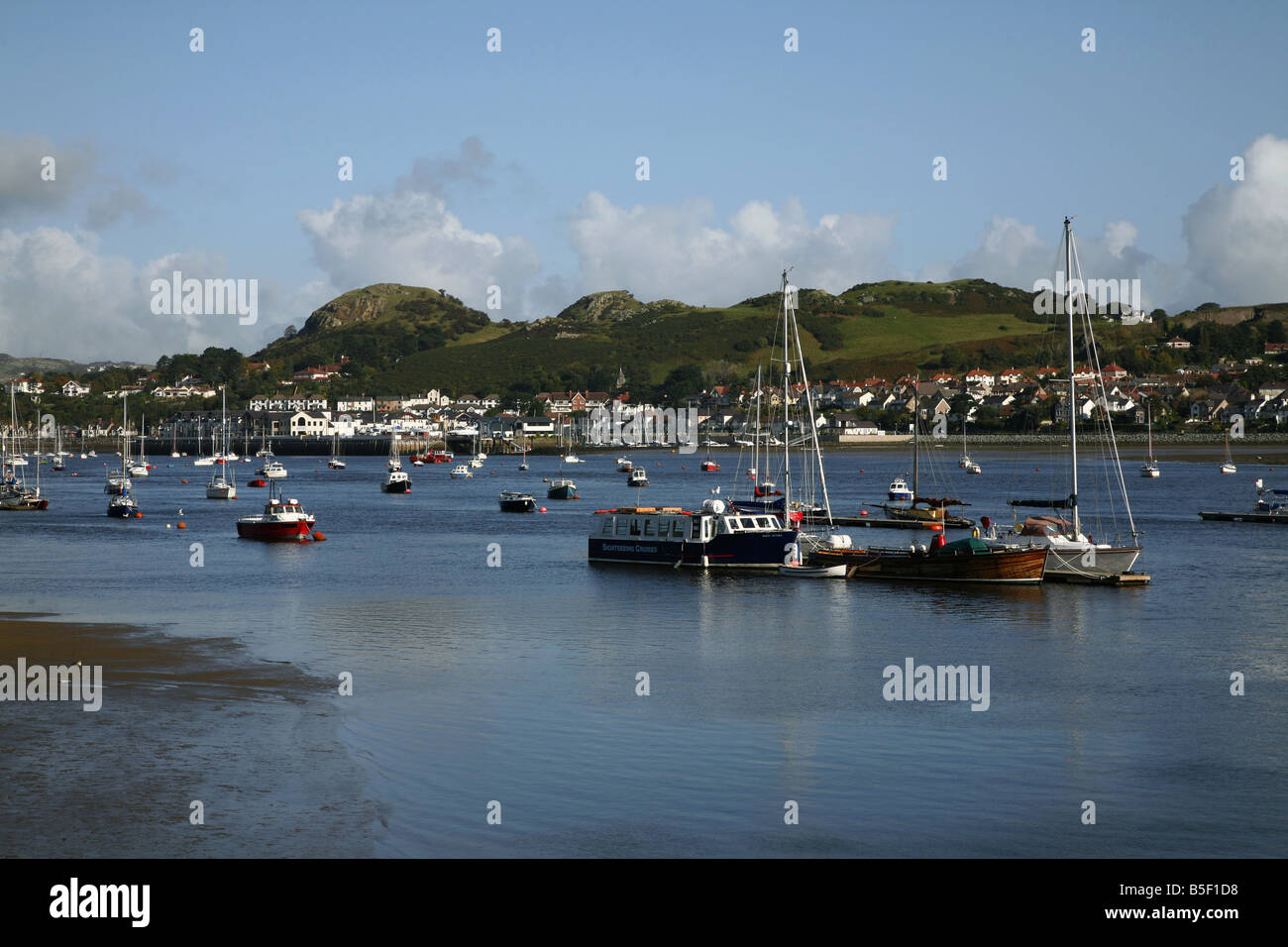 The picturesque Conwy (Conway) estuary is overlooked by the ancient ...