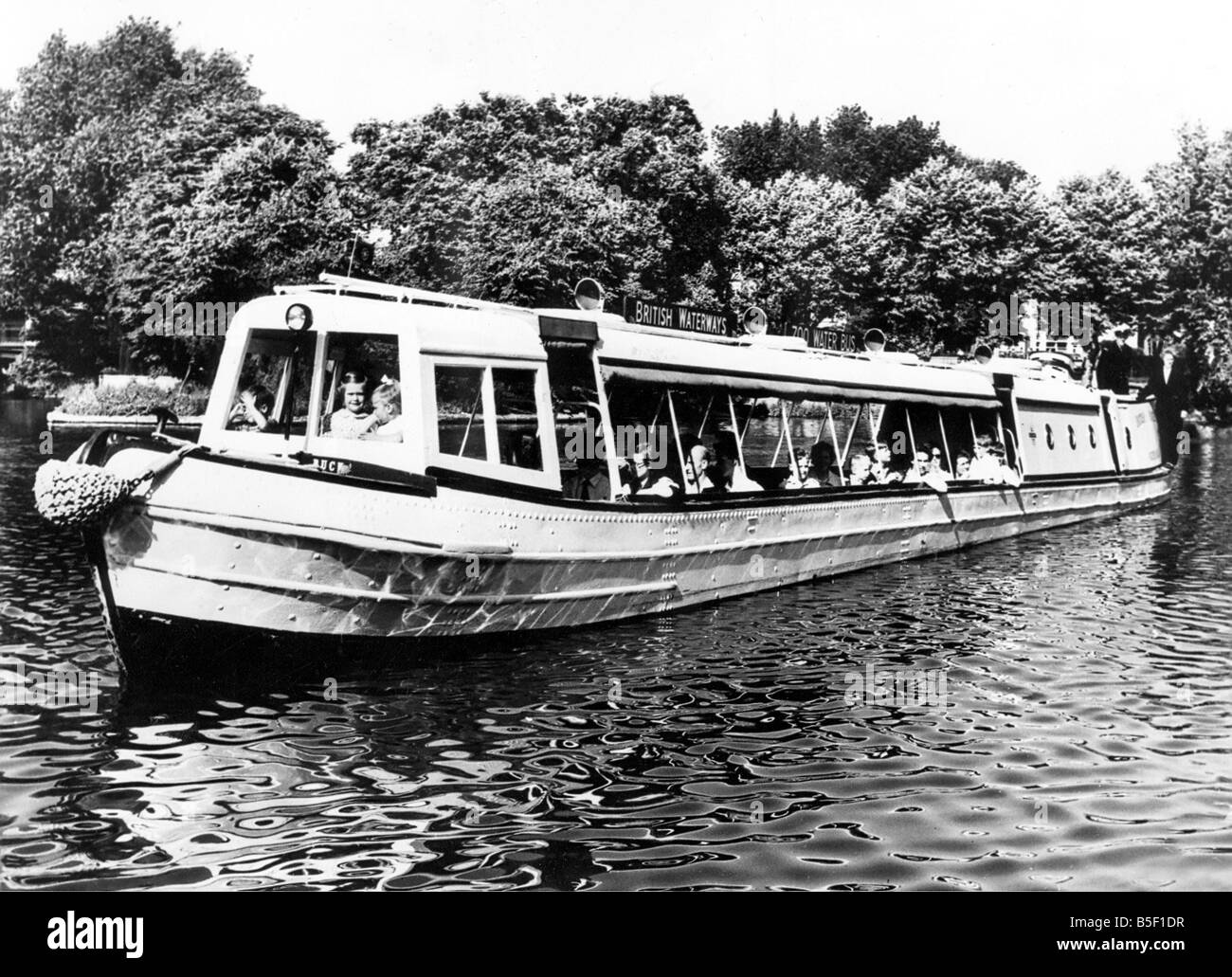 1960s buses hi-res stock photography and images - Alamy