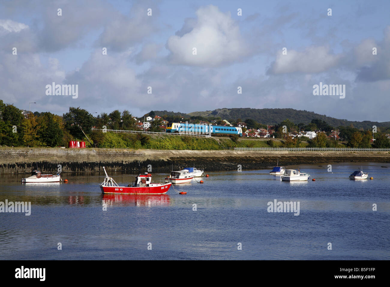 Conwy castle train hi-res stock photography and images - Alamy