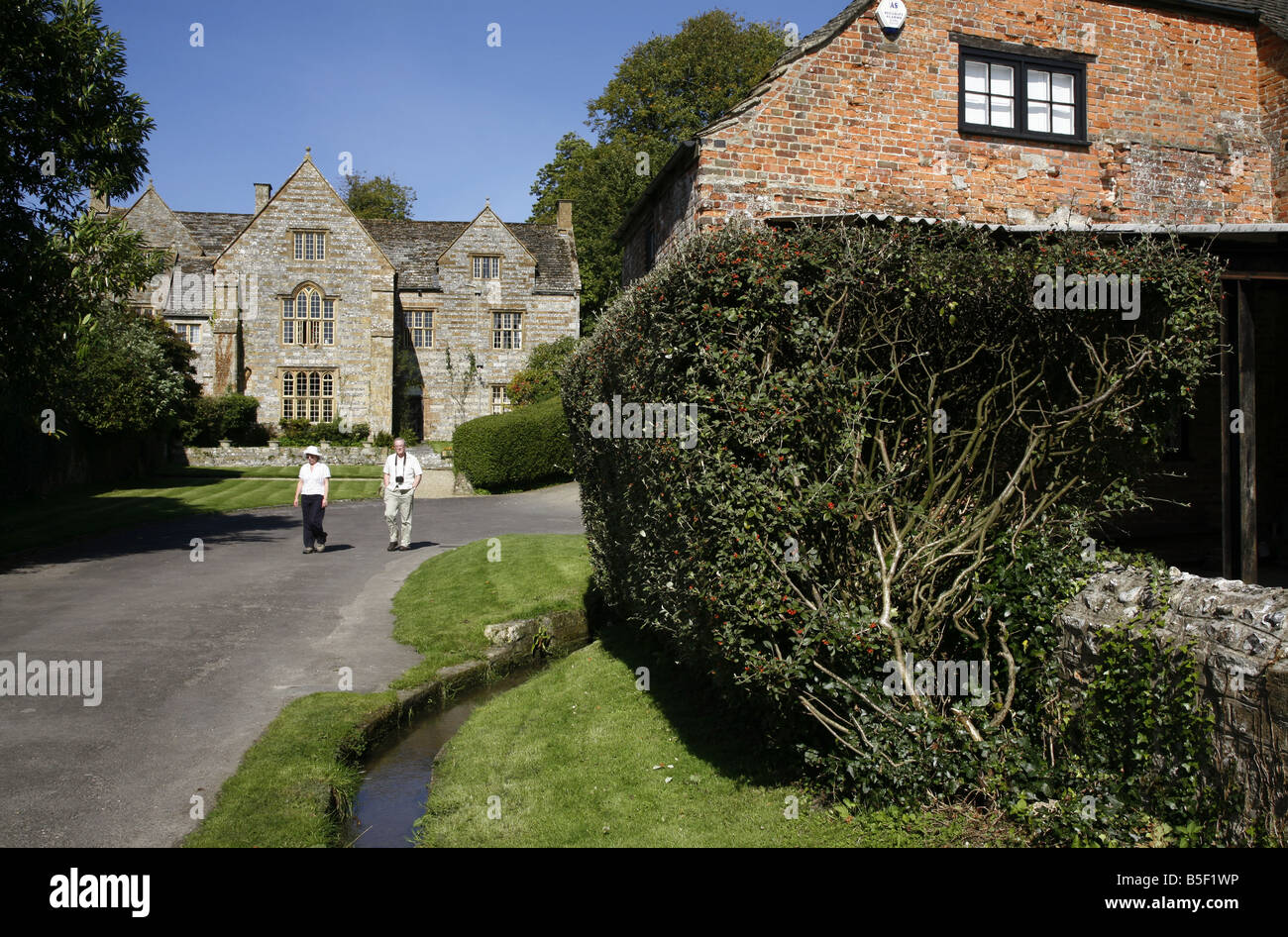 South Gate House (The Manor House) at the top of Abbey Street in the ...