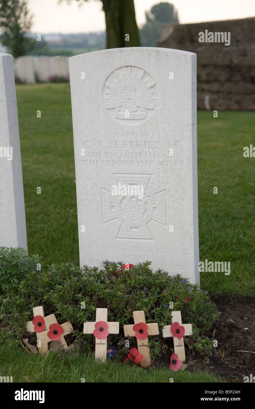 Grave of Captain Jeffries,Victoria Cross winner in Tyne Cot cemetery ...