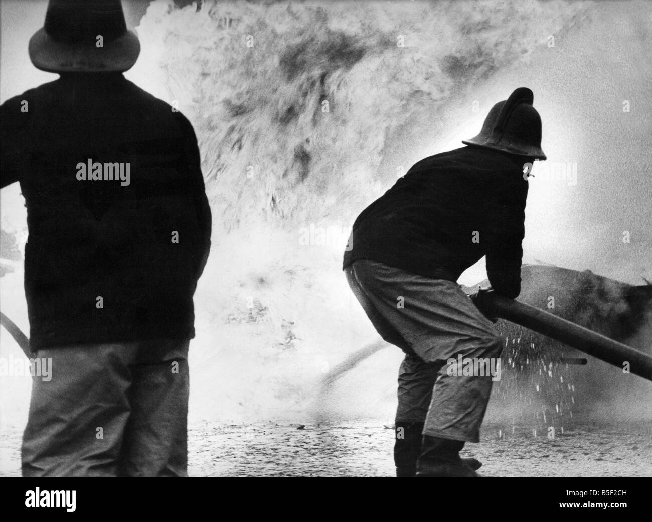 Firefighters 1970s hi-res stock photography and images - Alamy