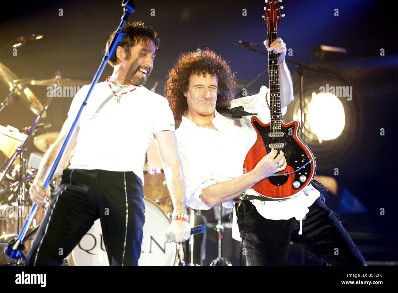 Paul rodgers and brian may hi-res stock photography and images - Alamy