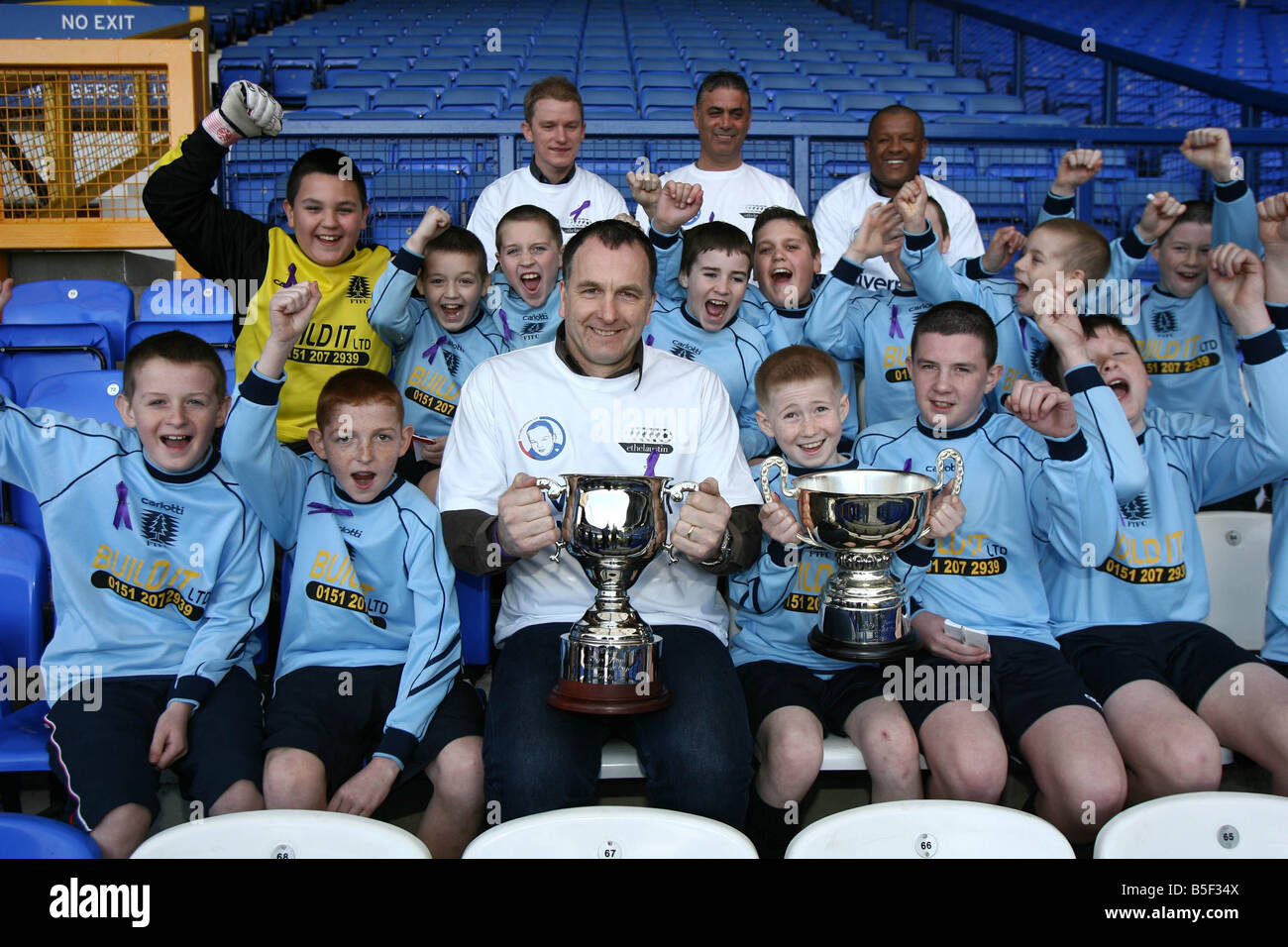 Steve Jones Father Rhys Jones High Resolution Stock Photography and ...